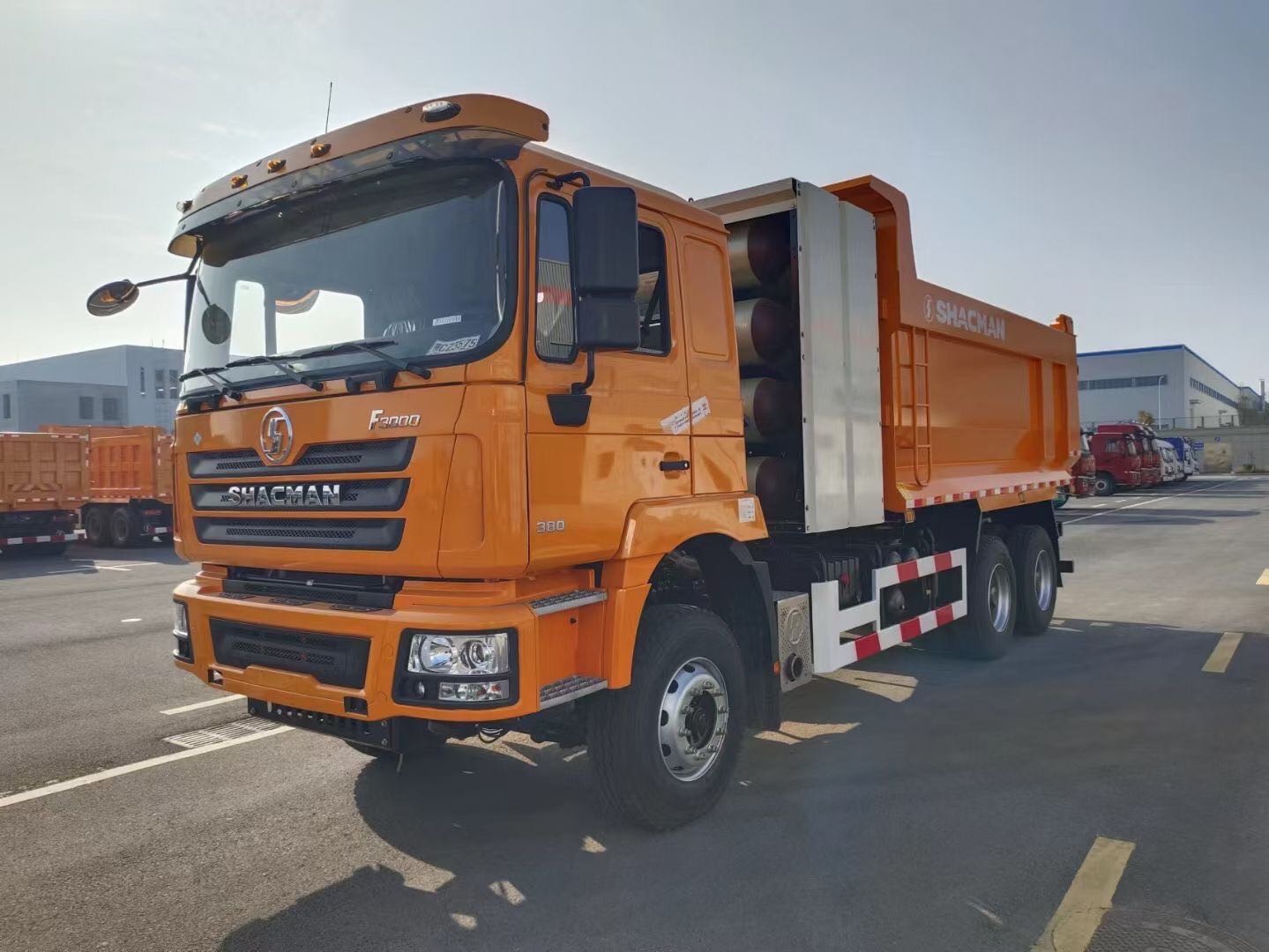 F3000 Dump Truck Yellow 6x4 Dump Truck SHACMAN CNG 430 EuroV