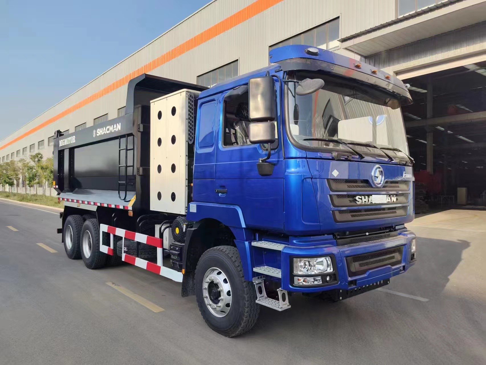 Blue CNG Dump Truck F3000 SHACMAN Heavy Duty Truck 6x4 430 EuroV