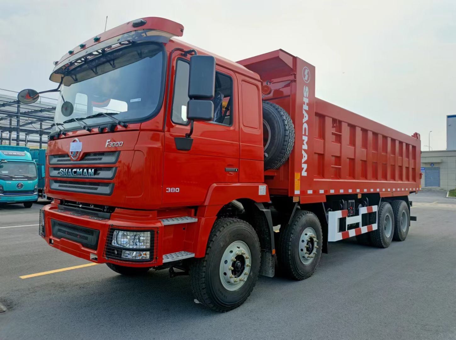 SHACMAN Dump Truck F3000 8x4 375 EuroV Red