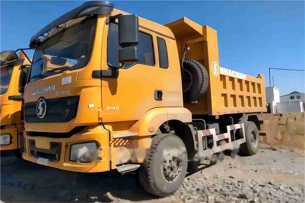 SHACMAN Side Dump Truck H3000 4X2 240hp Yellow Tipper Truck