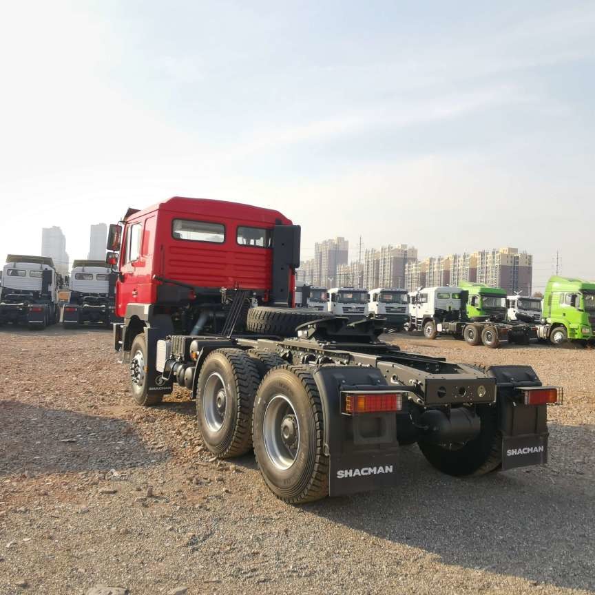 Red SHACMAN F3000 375HP Euro V 6 Wheel Tractor Head 4x2 WEICHAI Engine