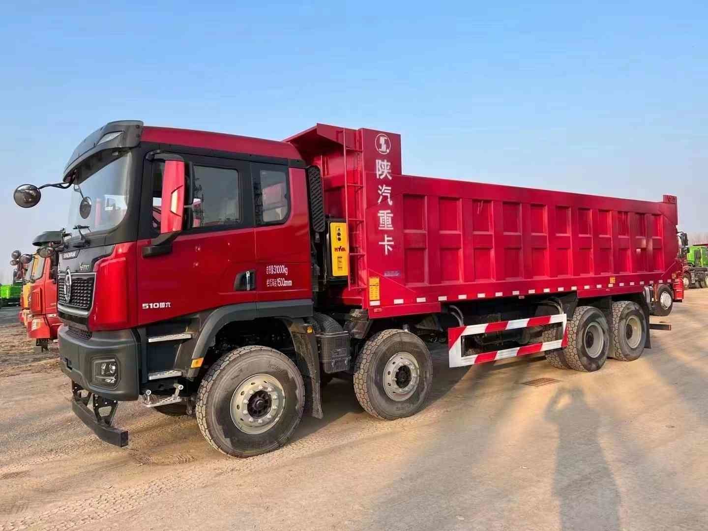 SHACMAN 8x4 440HP EuroV Heavy Dump Truck White 20 - 30 Tons Tipper Dump ...