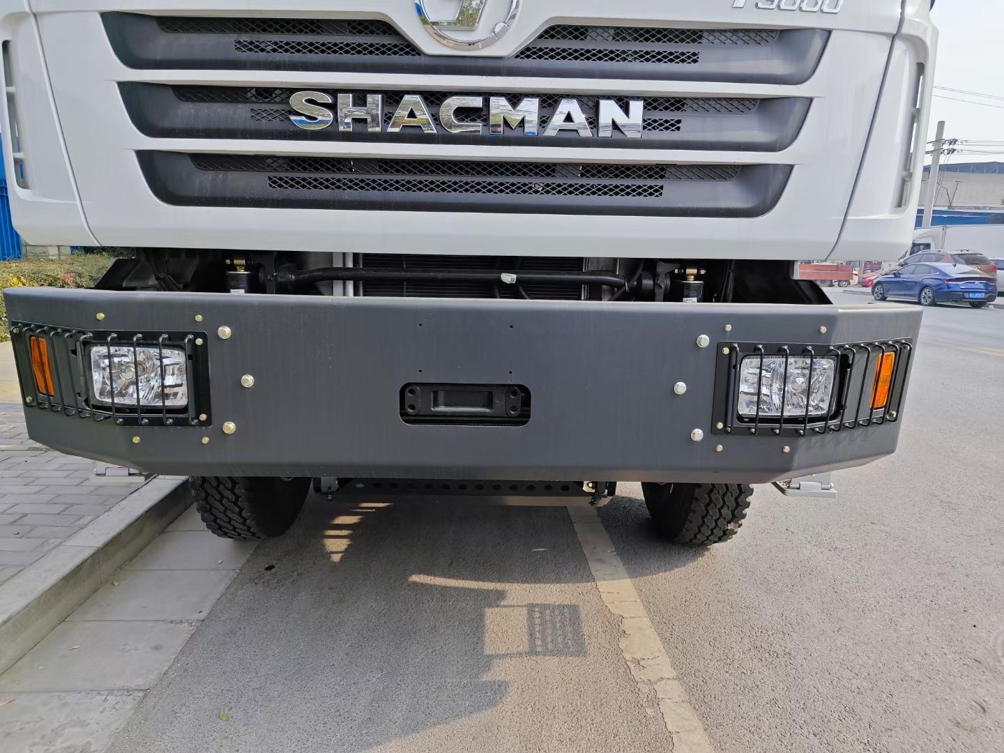 SHACMAN F3000 6X4 WEICHAI Engine 420HP Tractor Truck Load Capacity 41 - 50T