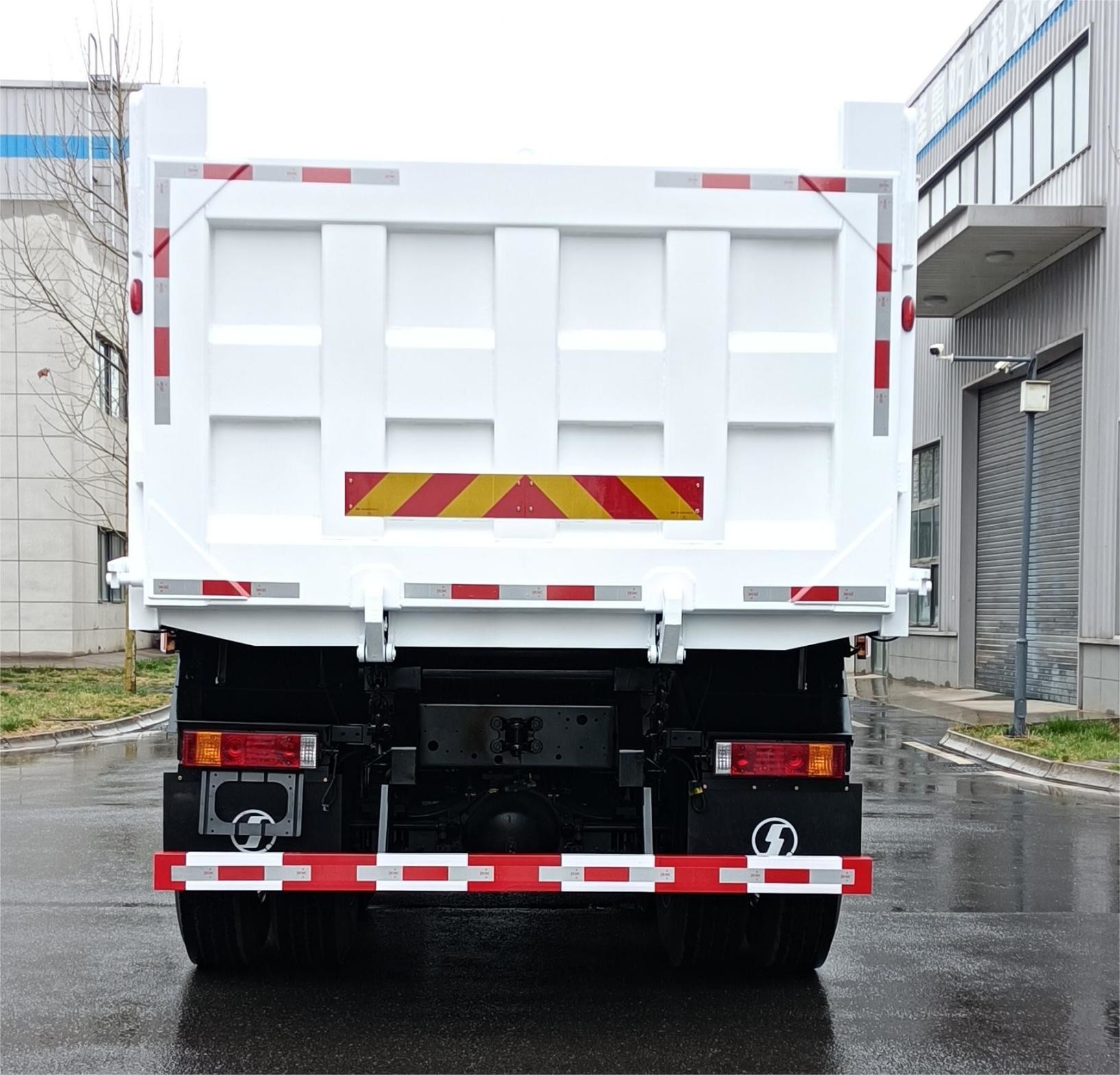 F2000 SHACMAN 290hp WEICHAI Euro II Diesel Engine 6x4 Dump Truck 12R22 ...